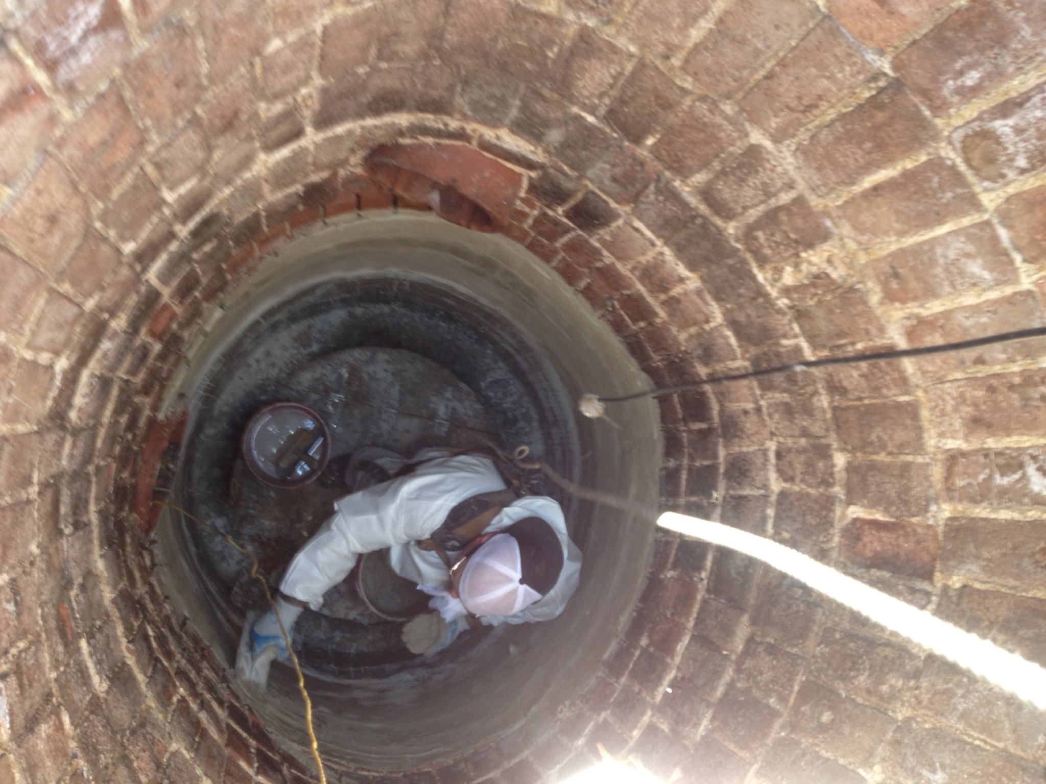 Brick Sanitary Sewer Rehabilitation Using Epoxytec’s Mortartec Ceramico ...